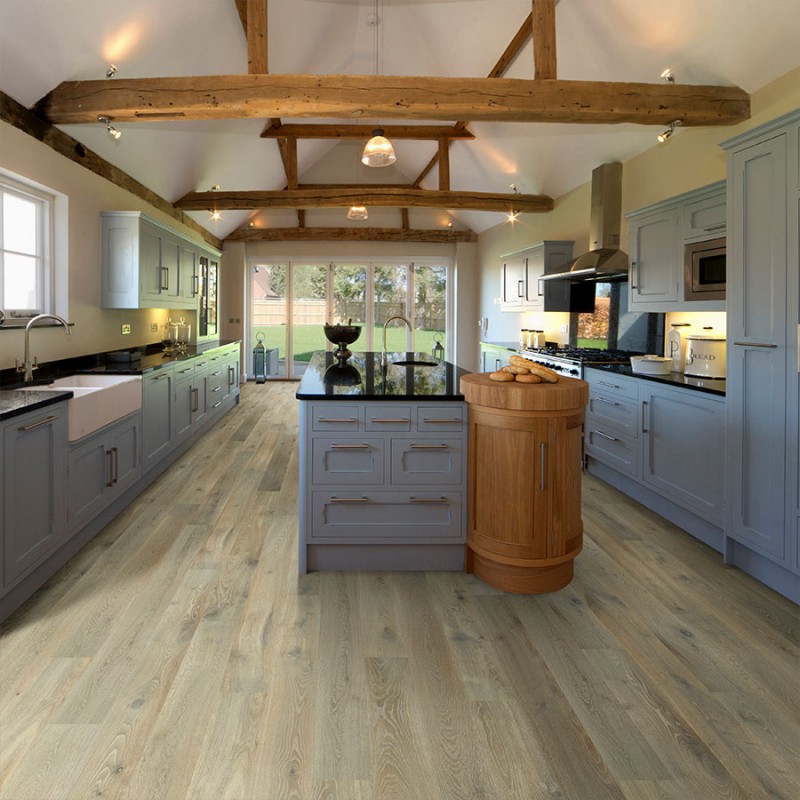 Cambria Oak Hardwood | Hallmark Floors