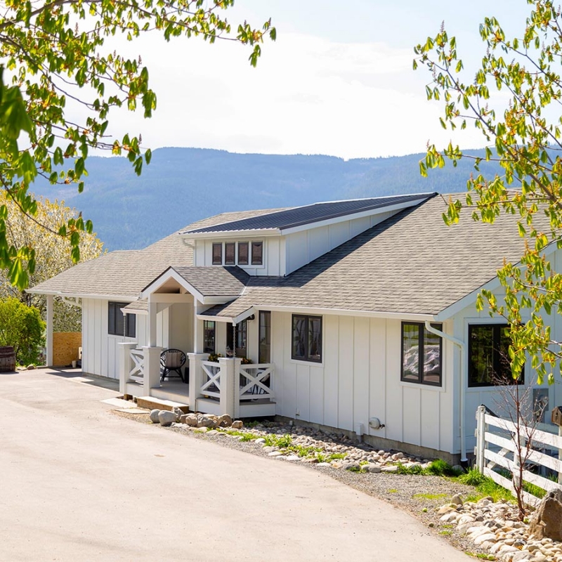 Modern Farmhouse Renovation | Hallmark Floors